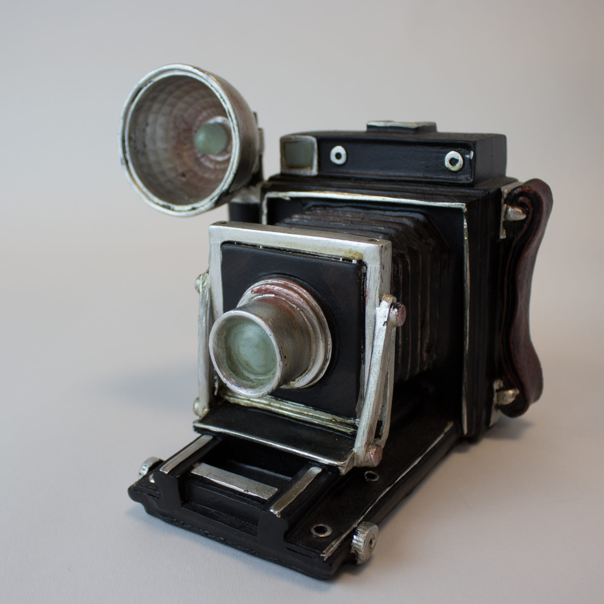 iPhone vs. DSLR: Shooting RAW Product Photography - ShipStation